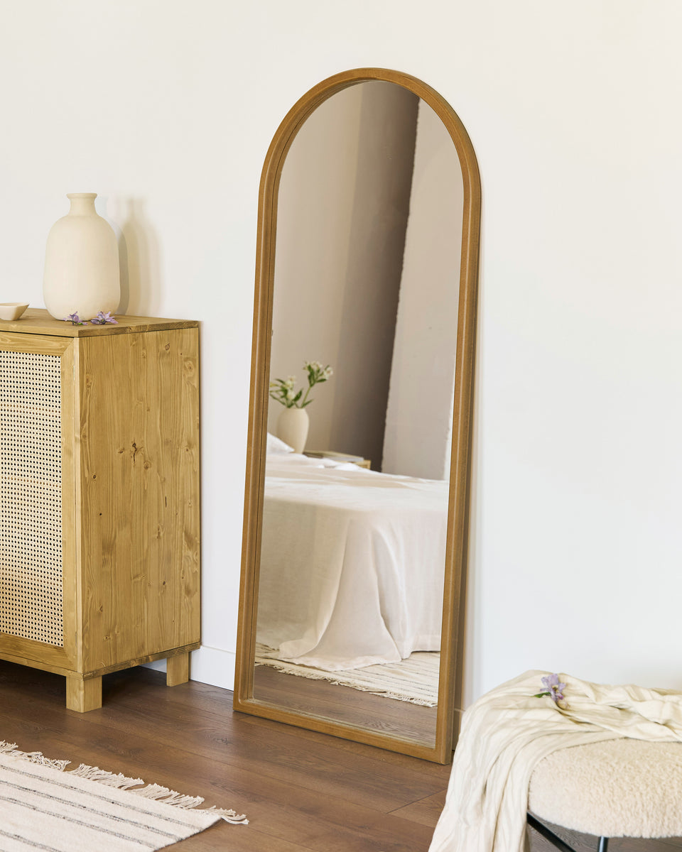 Katia standing arch mirror | HANNUN
