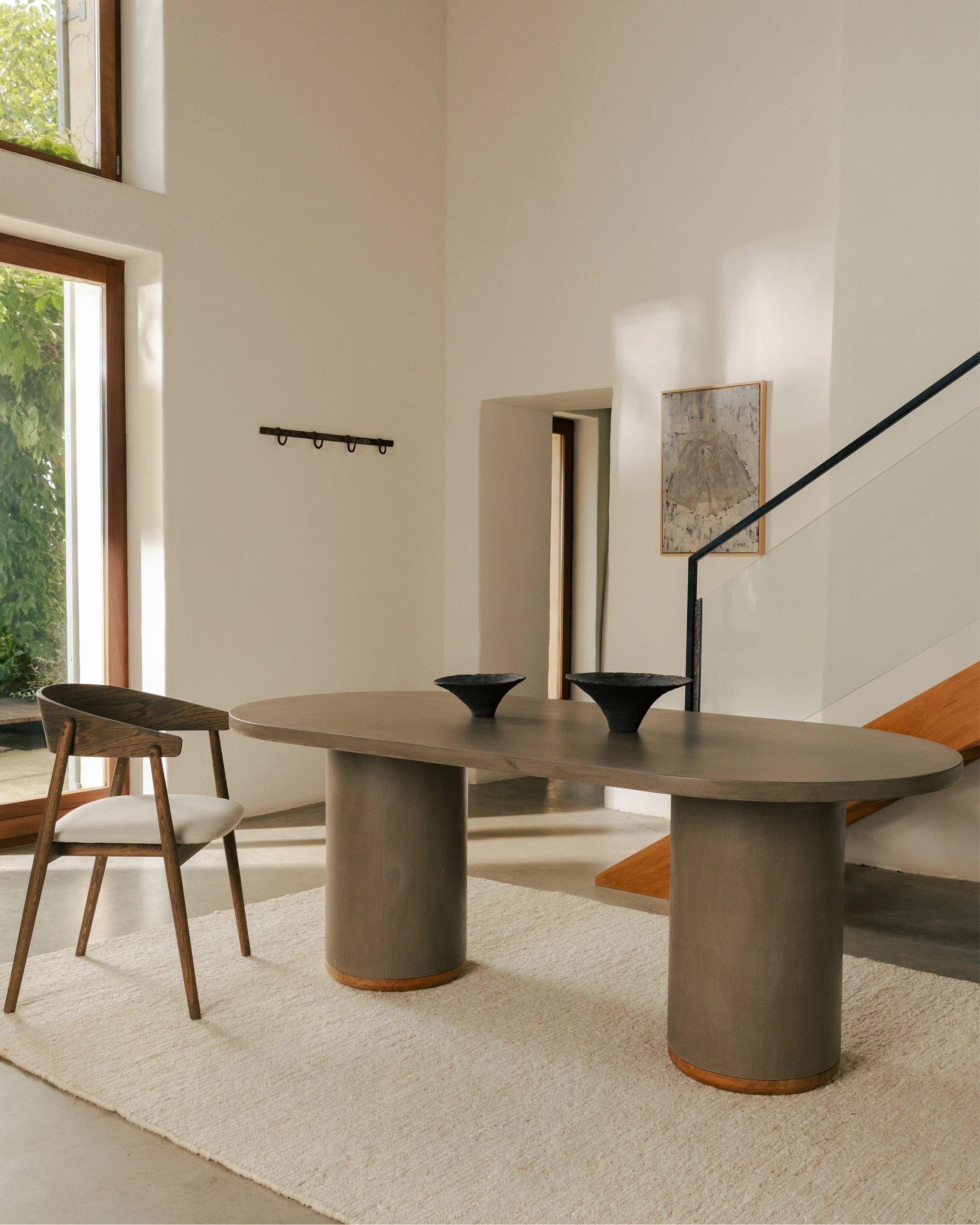 Dalia Dining Table – HANNUN