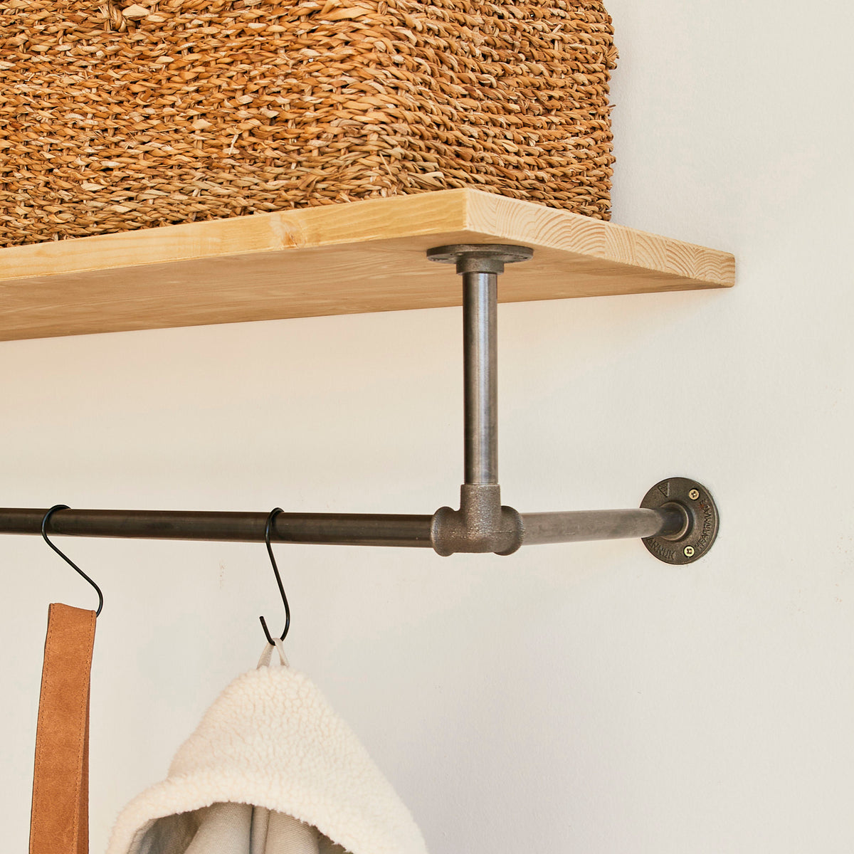 Perchero Daren | HANNUN